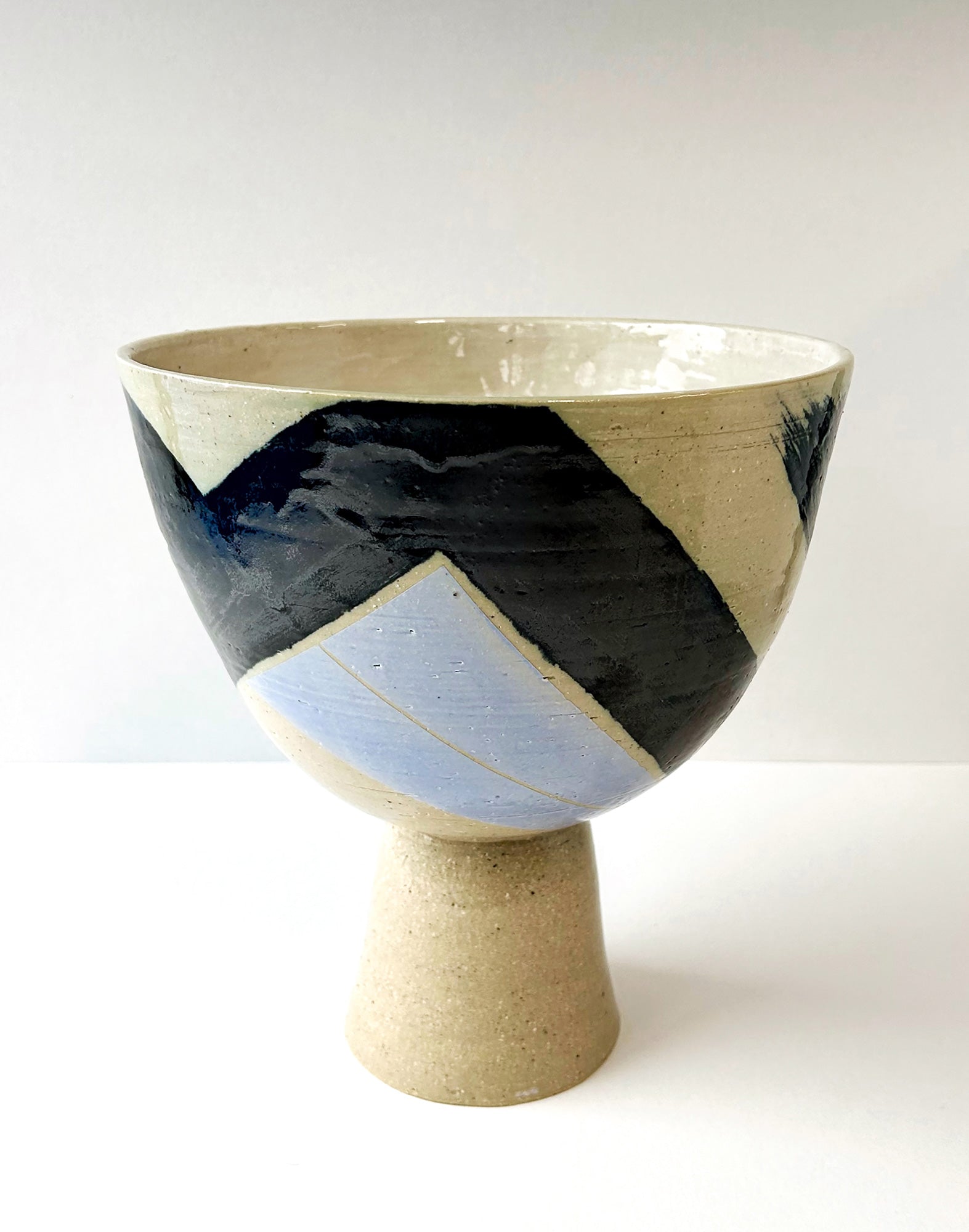 Saint Cloche Gallery